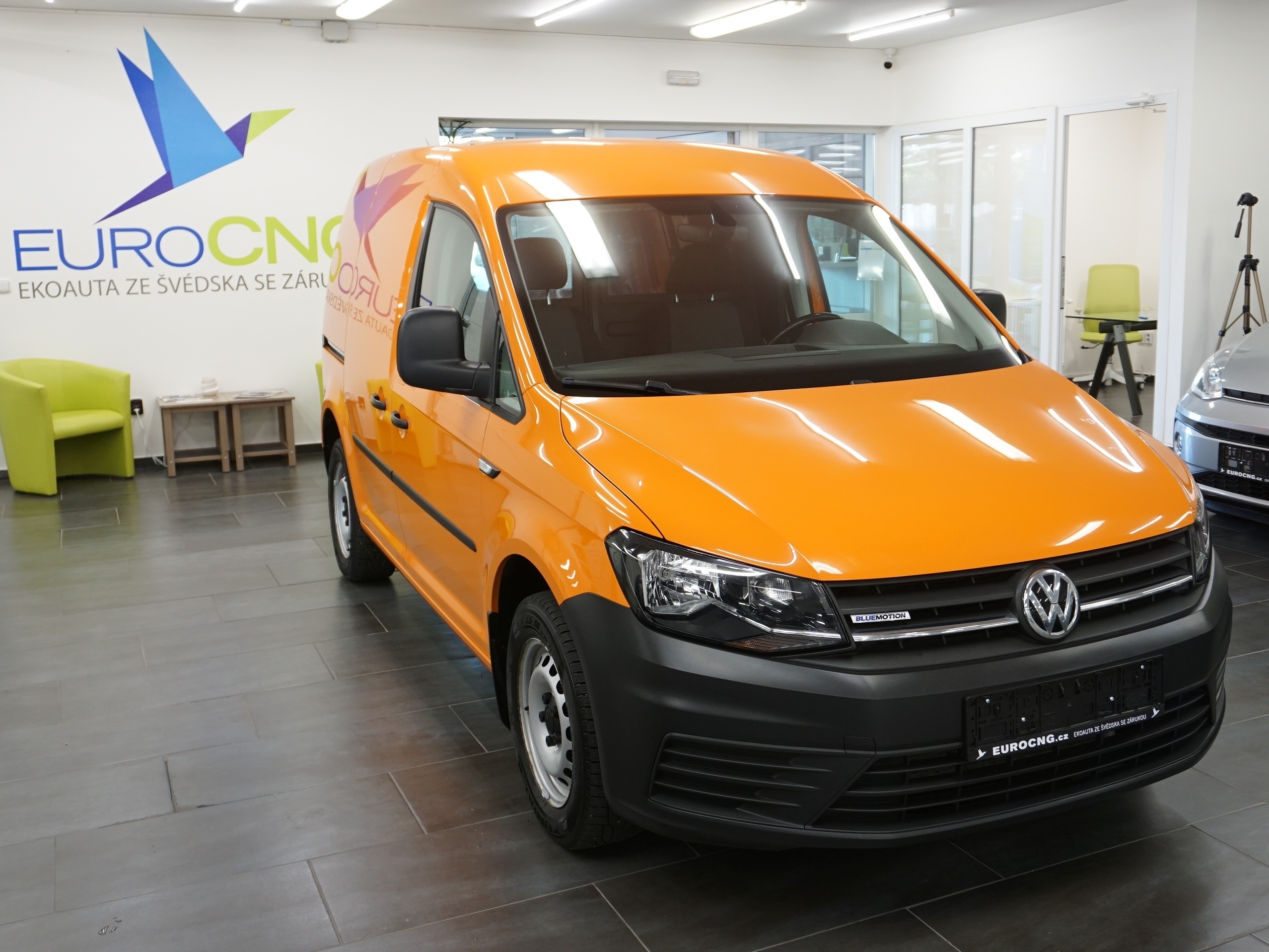 Volkswagen Caddy 1.4 TGI skříň MAN 2016 - EuroCNG