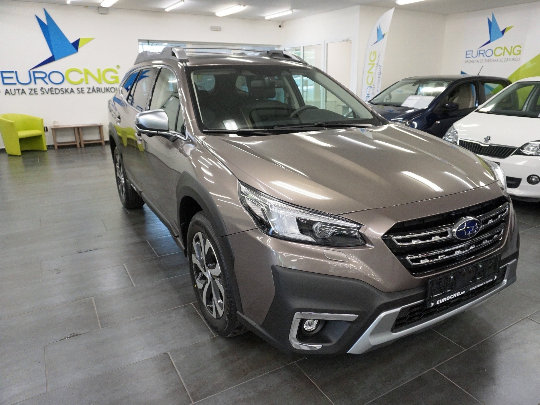 Subaru Outback 2.5 TOURING AUT MY2022 - nové auto - EuroCNG